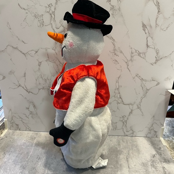 Gemmy | Holiday | Gemmy Animated Snow Miser Snowman Hip Swinger Holds ...